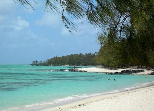 For Fantastic Pointe aux Piments Holidays Visit This Great Pointe aux ...